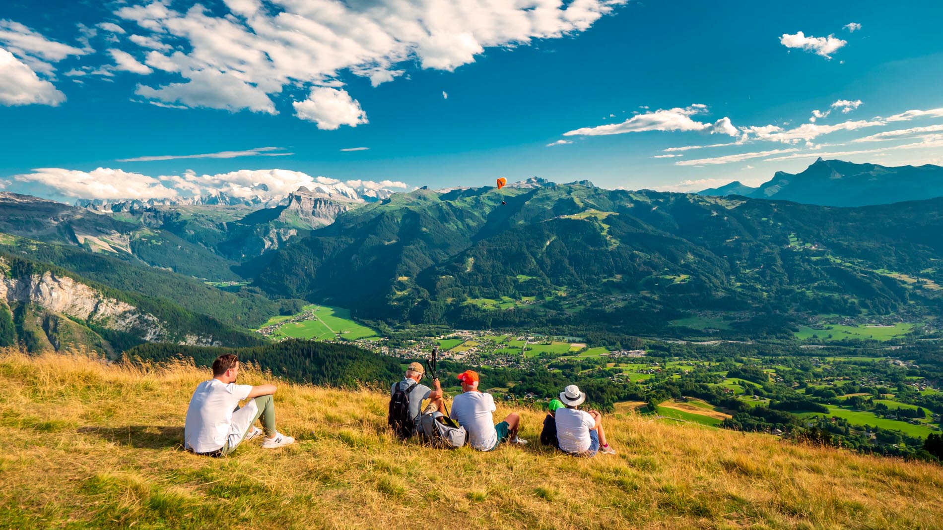 Joux Plane mountain pass and the 'Bourgeoise' - Morillon Verchaix Sixt ...