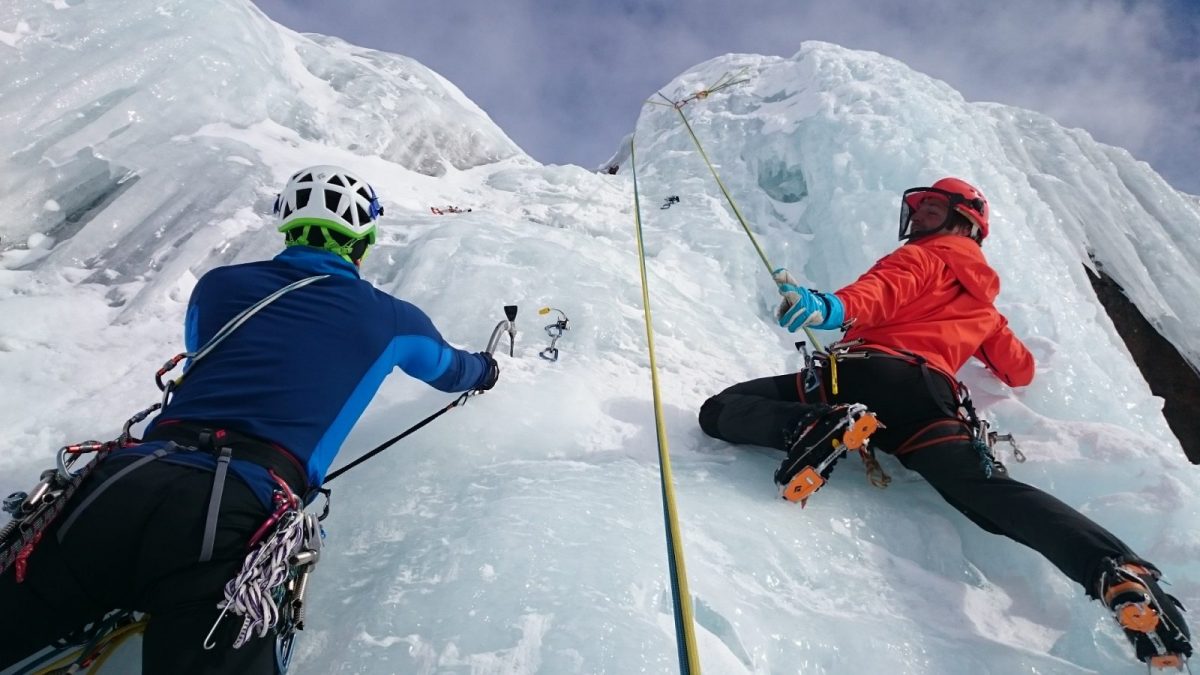 Ice climbing Lesson Haute Savoie, Grand Massif - Morillon Verchaix Sixt ...